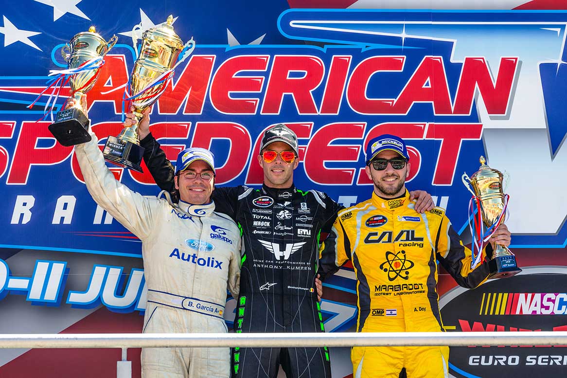 Borja García sigue liderando la NASCAR europea - Circuit Ricardo Tormo