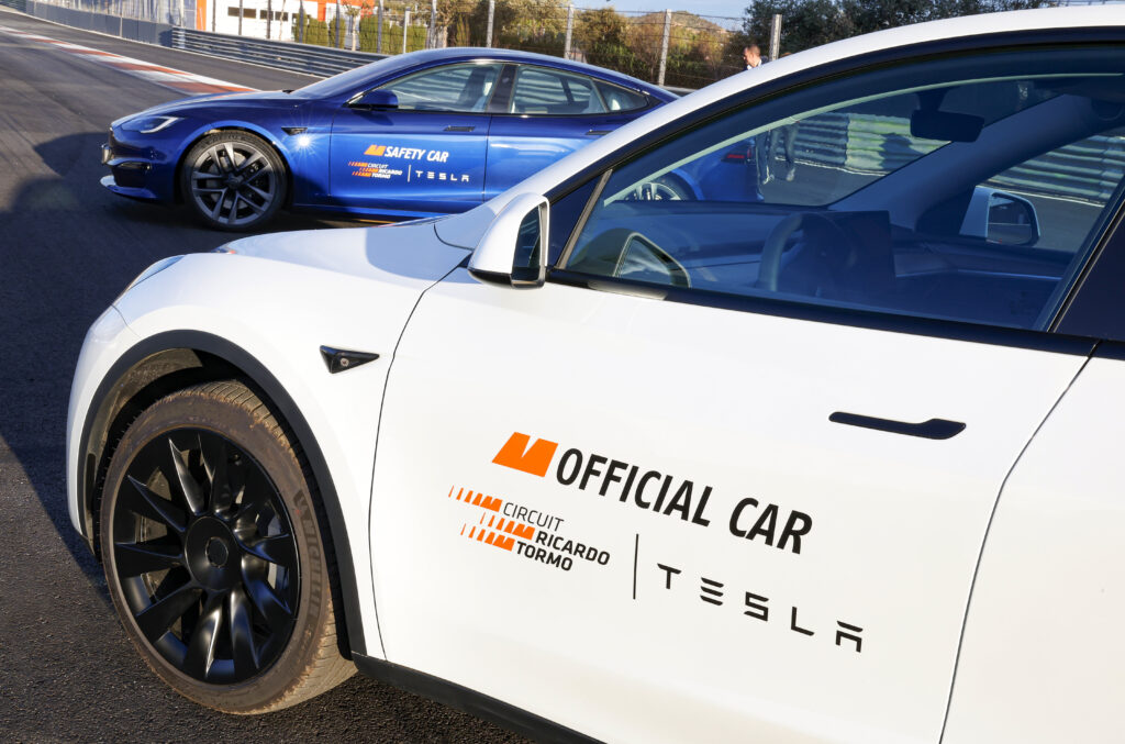 Tesla is the new official car of the Circuit Ricardo Tormo - Circuit ...